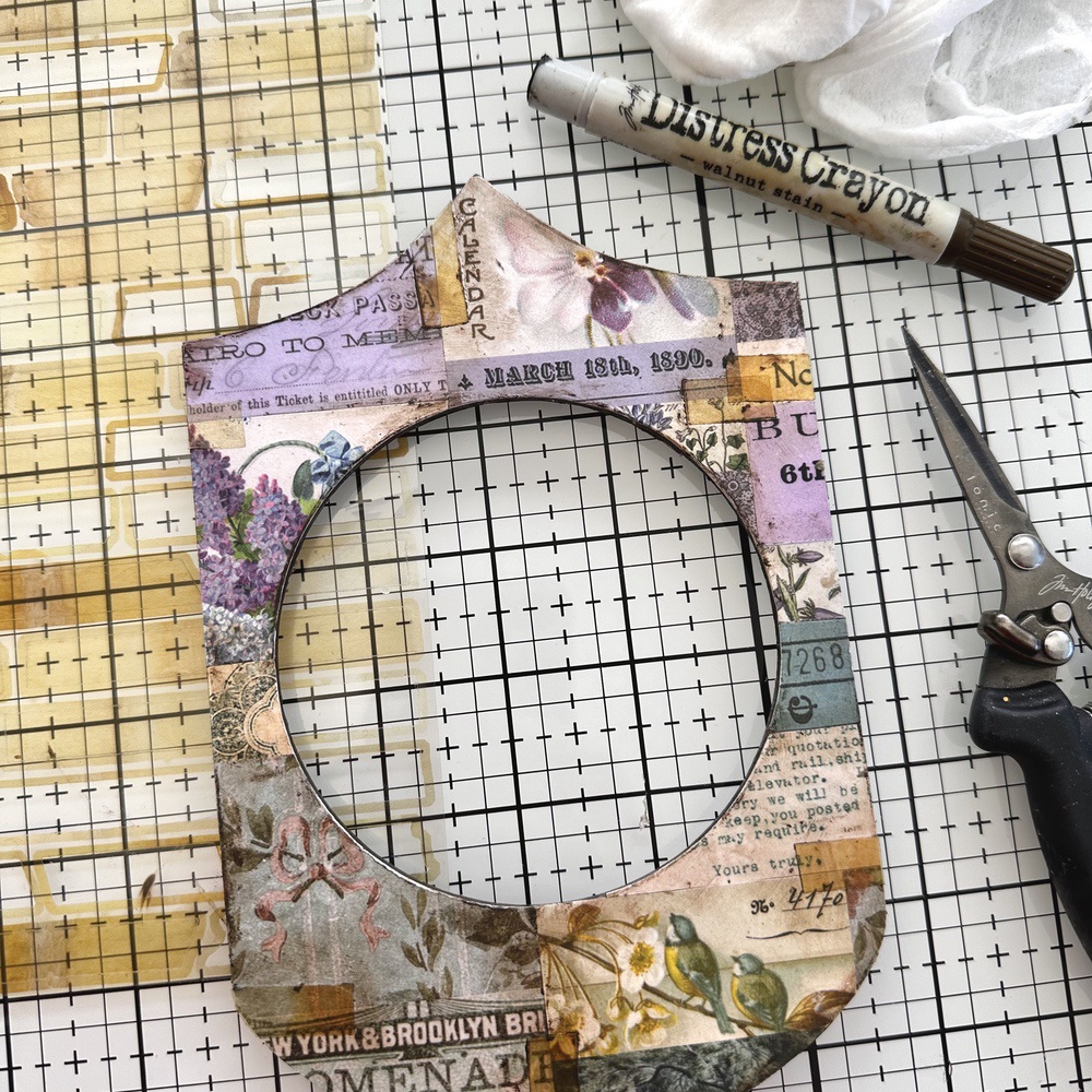 Vignette Tray Using NEW Tim Holtz idea-ology from the vault paper ...