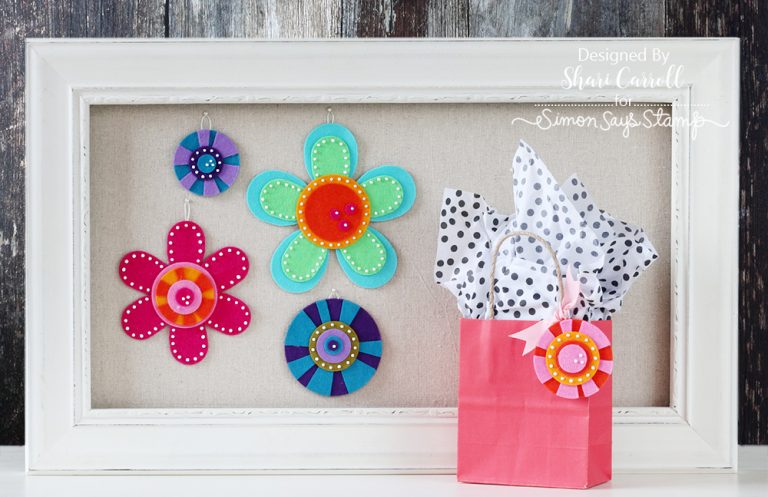 DIY: No-Sew Felt Flowers in Minutes